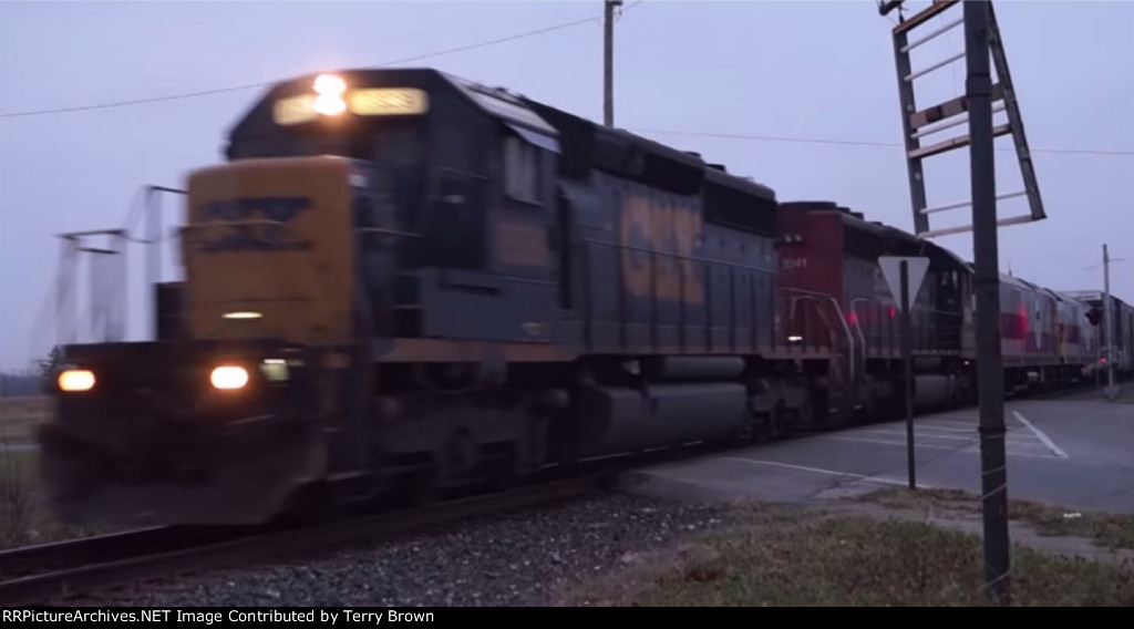 CSX 8939 HLCX 6341 MBTA 2003 MBTA 2000